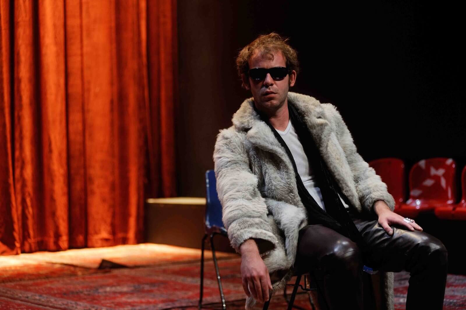 BIRDLAND de Simon Stephens | Artistas Unidos